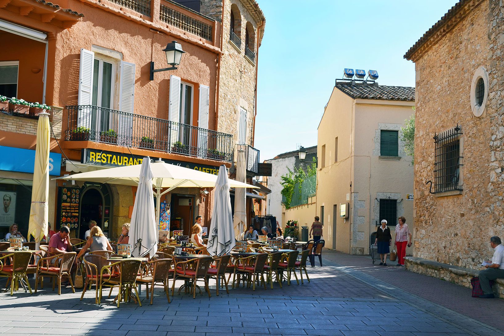Five Things We Love About the Costa Brava - CountryBred
